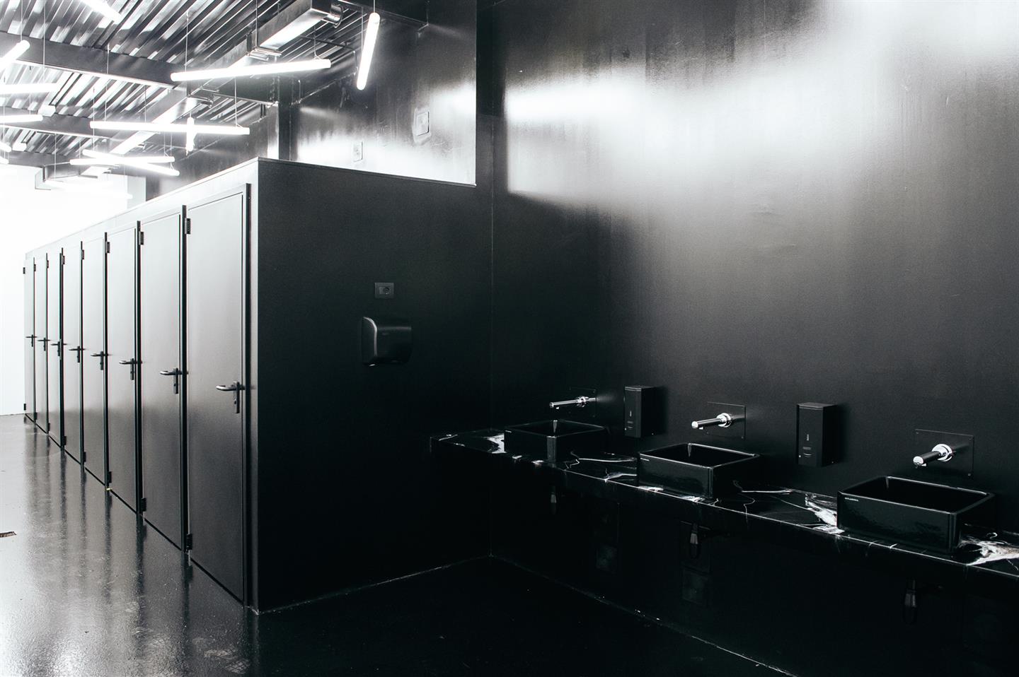 SUPERSTUDIO MAXI - Milano, Via Moncucco, 35 - Installazione